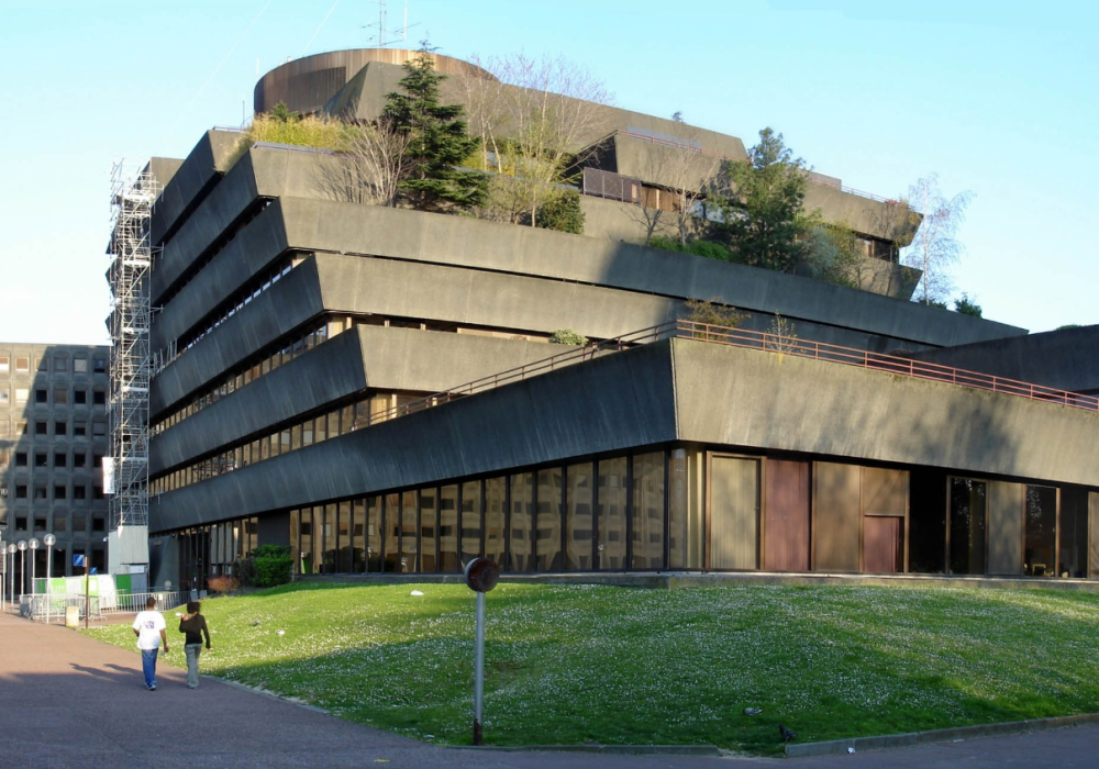 Découverte de Bobigny Préfecture : Un Carrefour d'Histoire et de Modernité